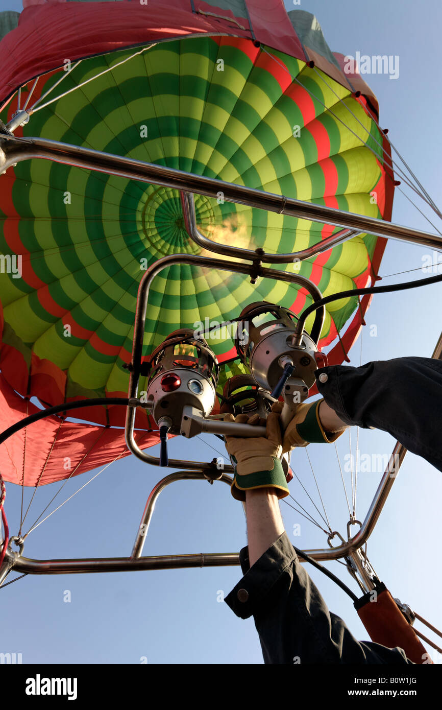 Operating a balloon hi-res stock photography and images - Alamy