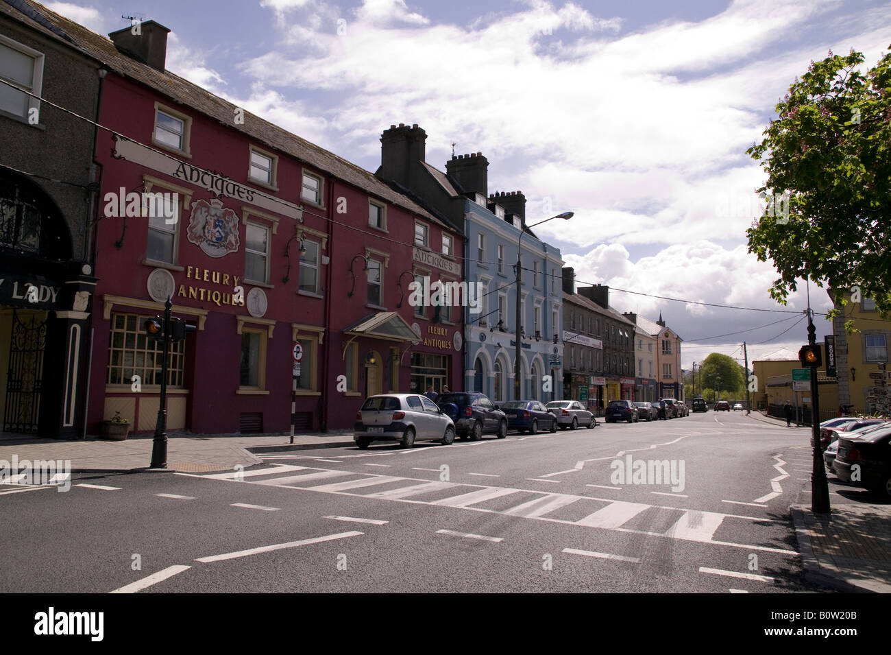 Cahir town hi-res stock photography and images - Alamy