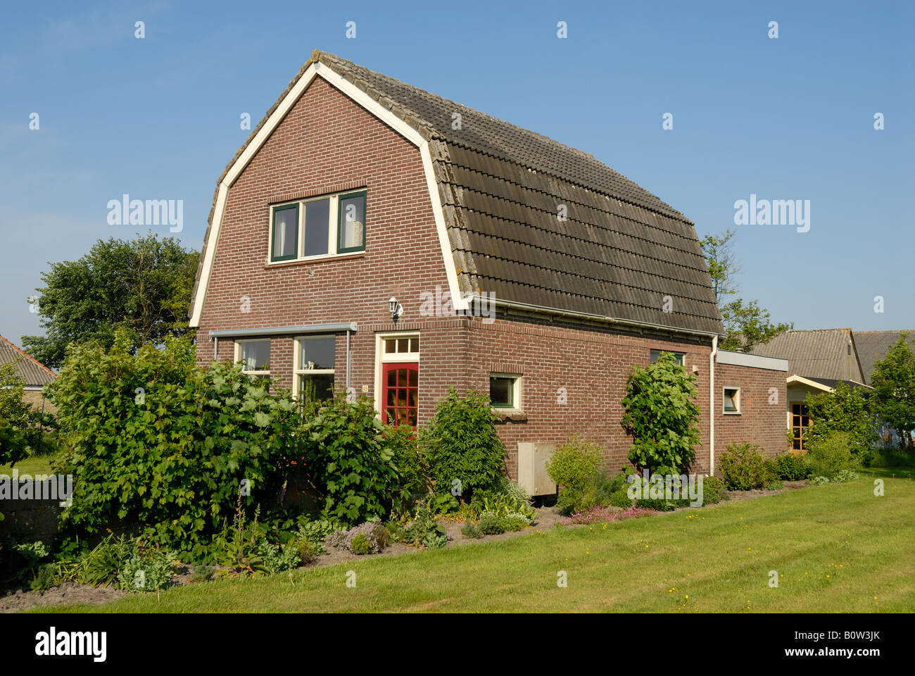 The netherlands house home europe hi-res stock photography and images ...