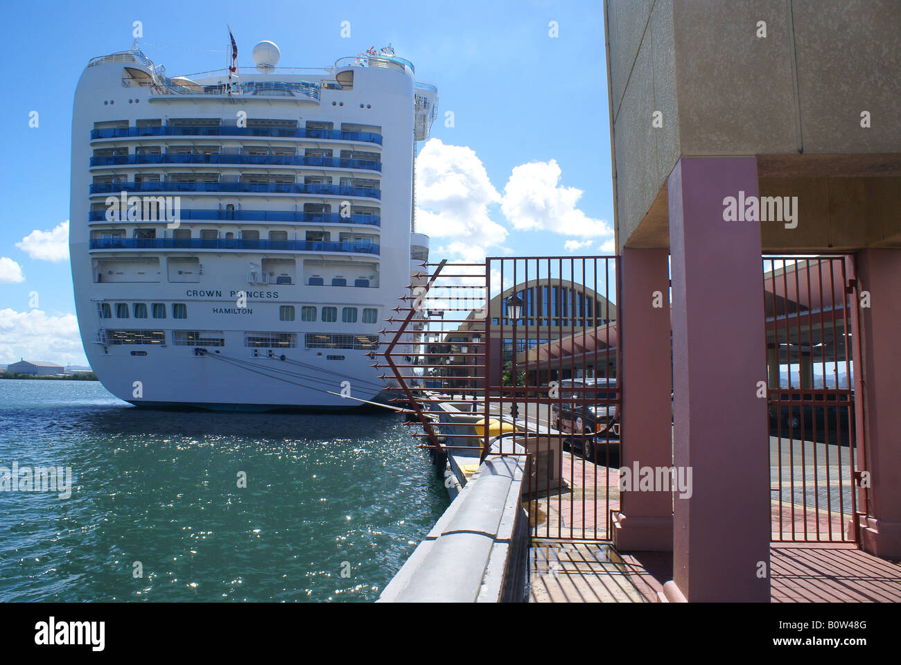 Caribbean princess ship hi-res stock photography and images - Alamy