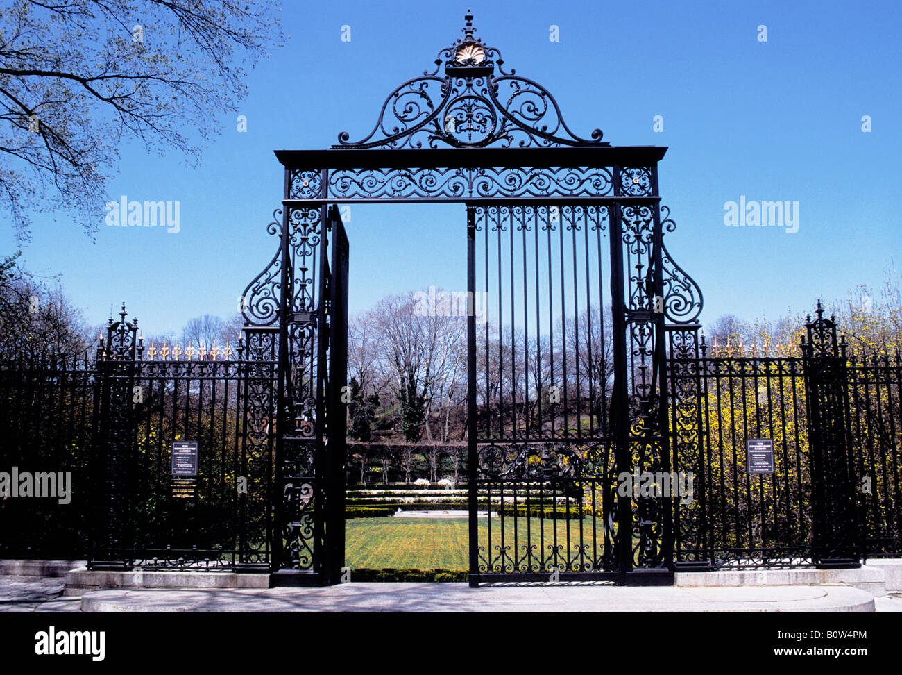 New York City The Astor Gate entrance to the Central Park Conservatory ...