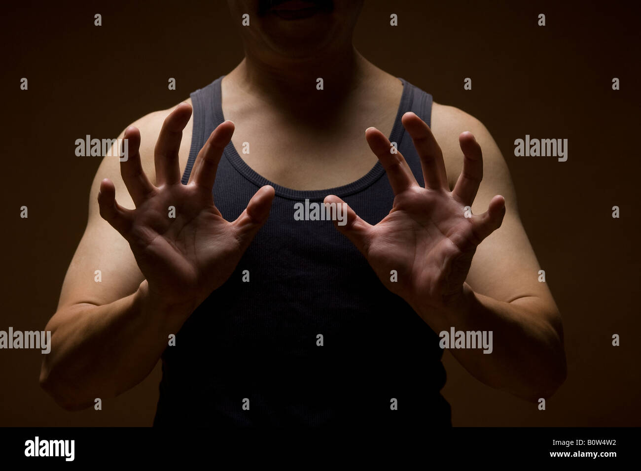 Muscular man, midsection Stock Photo - Alamy