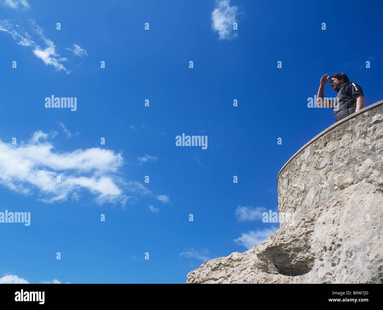 Man at lookout hi-res stock photography and images - Alamy