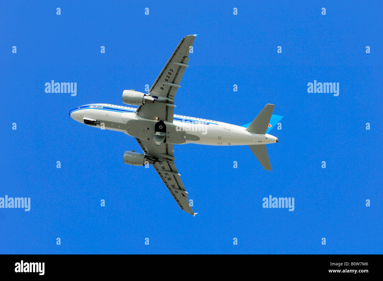 Airplane taking off, take off, Hamburg-Finkenwerder, Germany, Europe ...