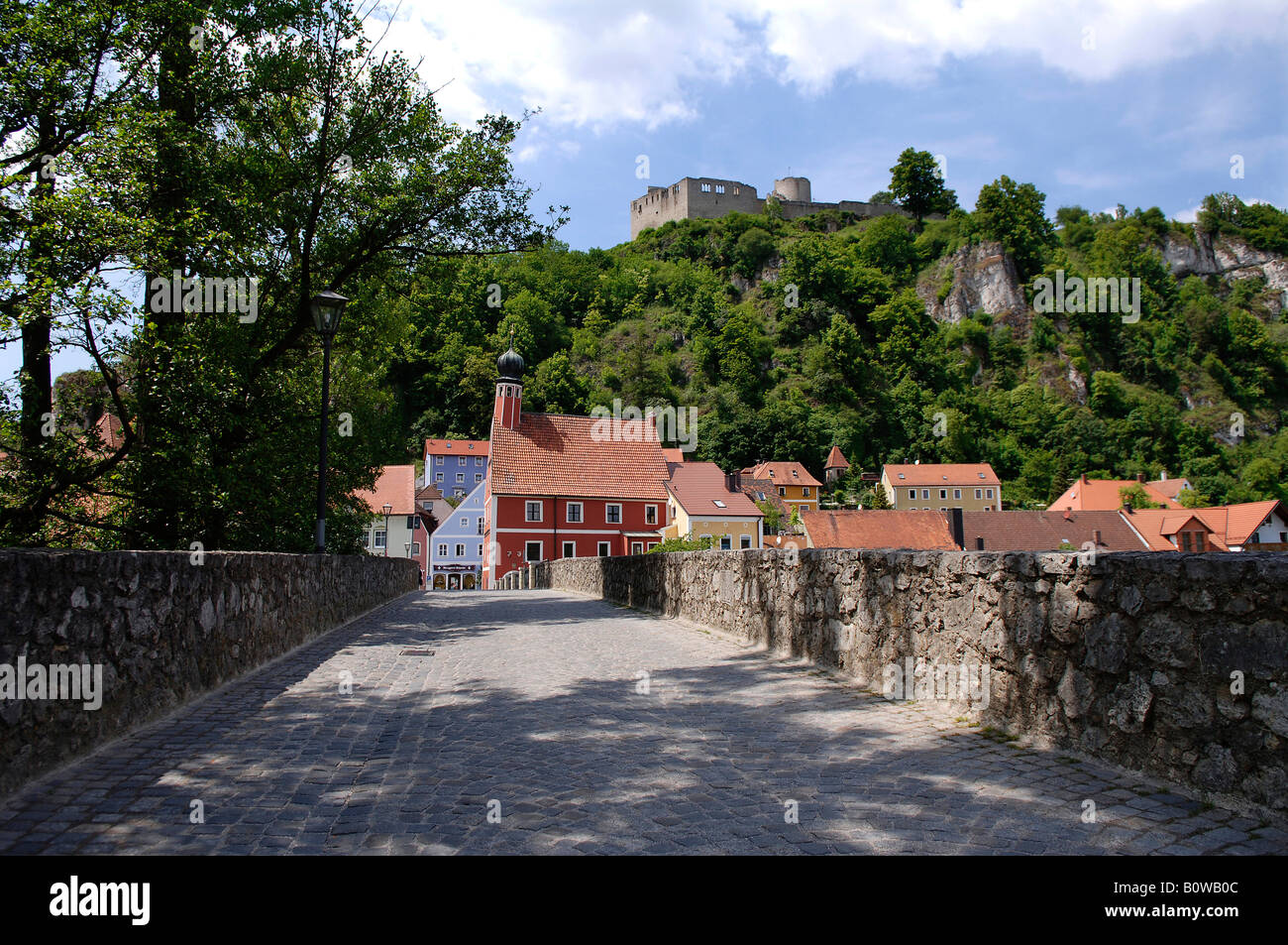 Stone bridge, castle ruins, Kallmuenz, Upper Palatinate, Bavaria ...