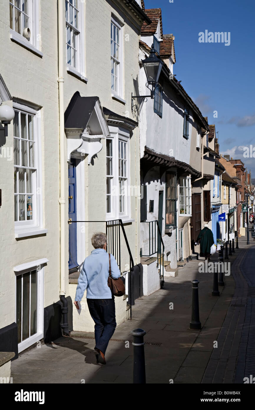 Overhanging houses hi-res stock photography and images - Alamy