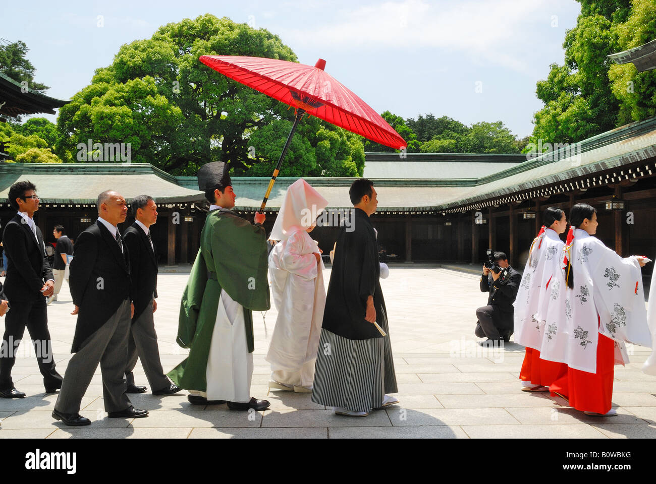 Japanese marriage hi-res stock photography and images - Alamy