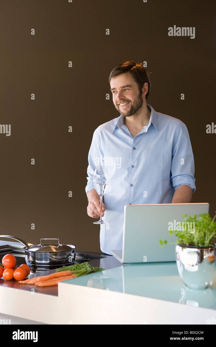 Technology cook hi-res stock photography and images - Alamy