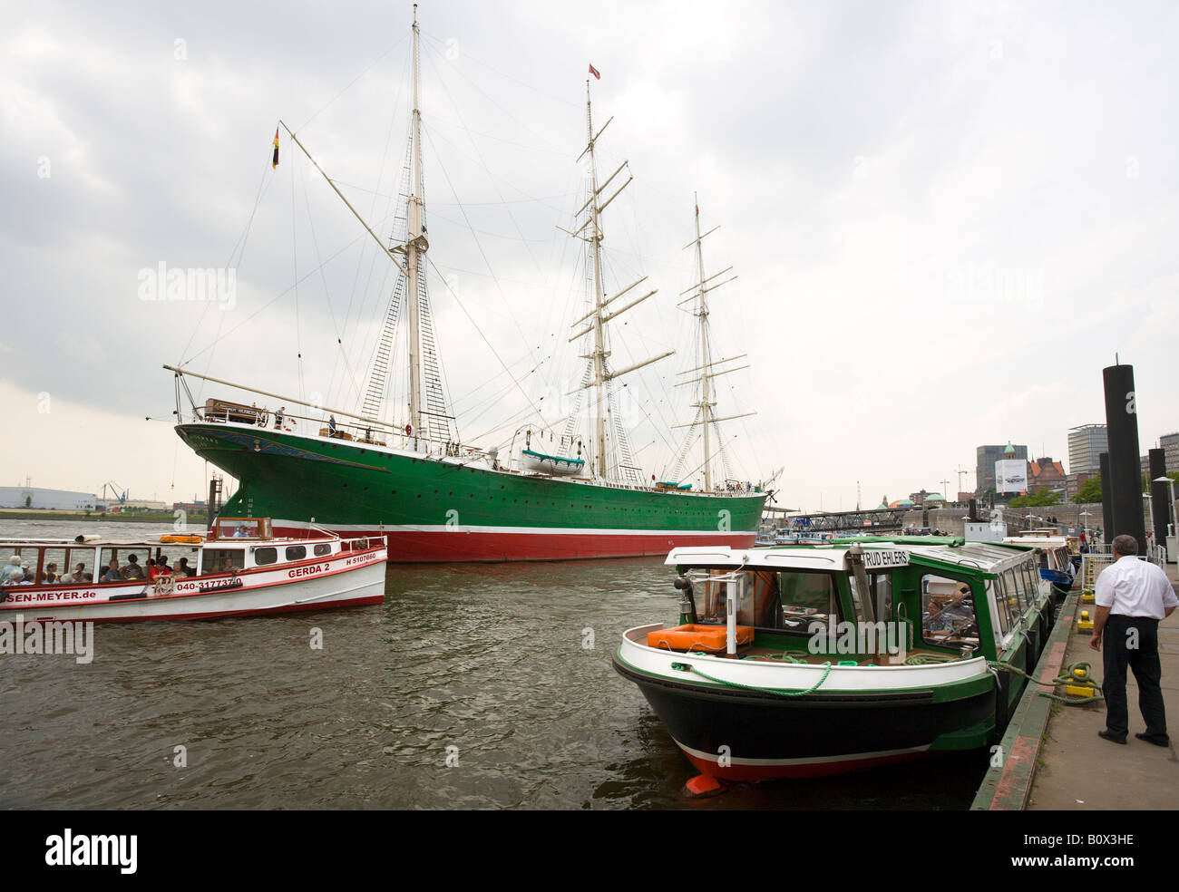 Historic rickmer rickmers hi-res stock photography and images - Alamy