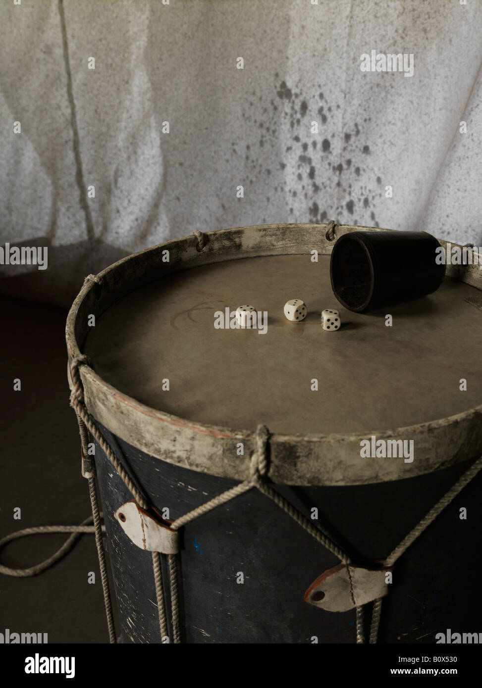 Dice rope hi-res stock photography and images - Alamy