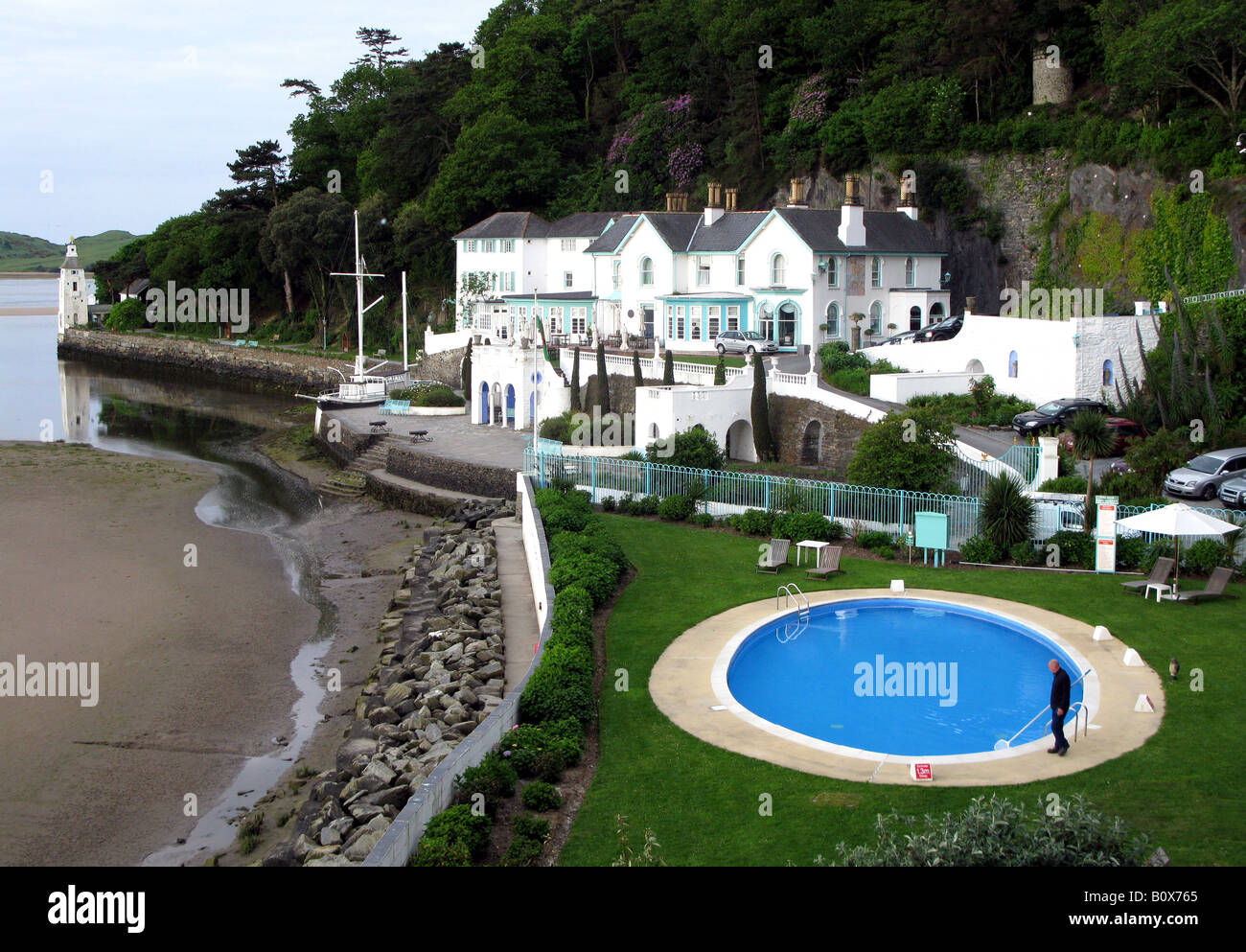 Portmeirion Hotel in the Italianate model village designed by Architect ...
