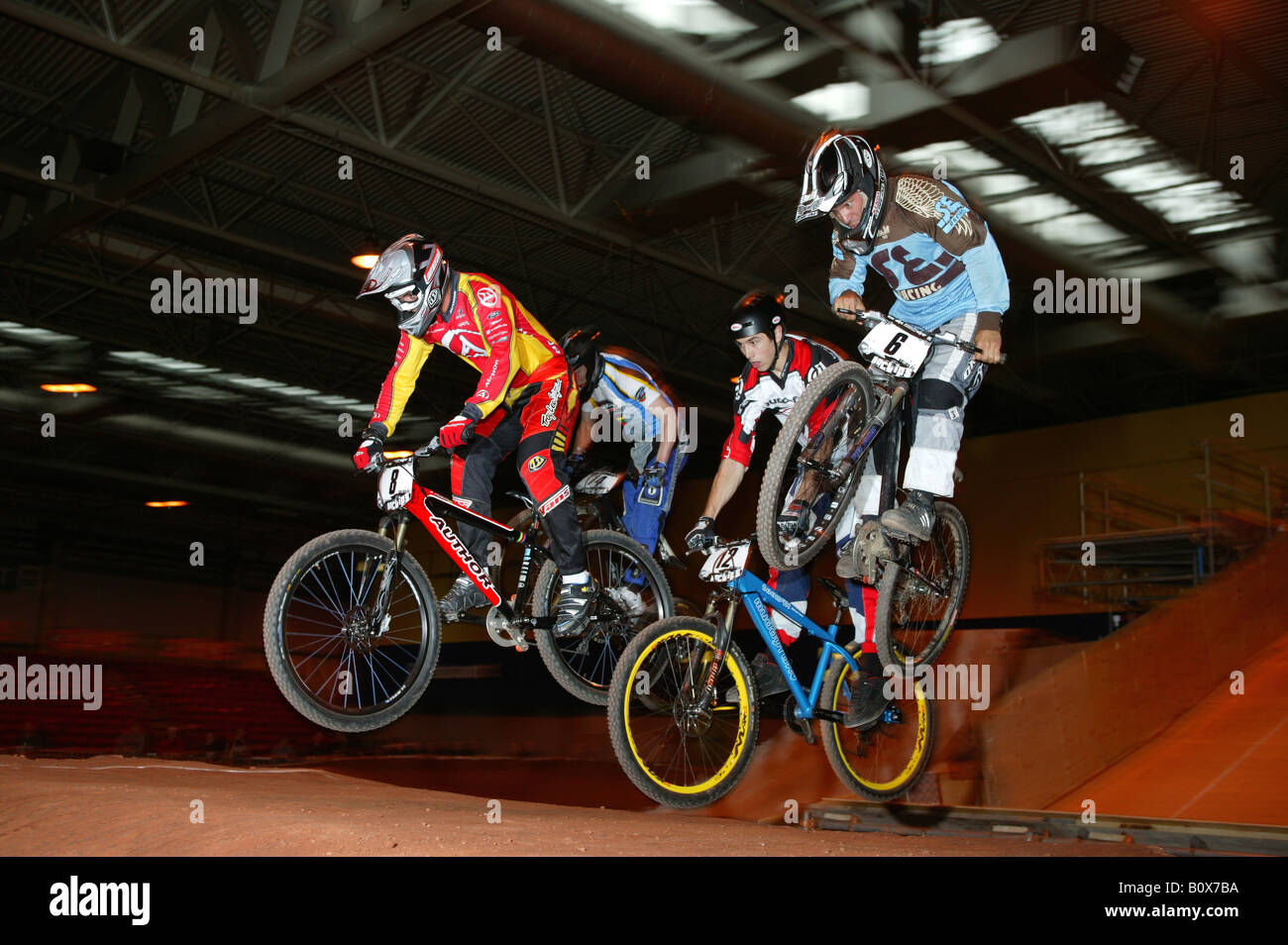 Floodlit racing hi-res stock photography and images - Alamy