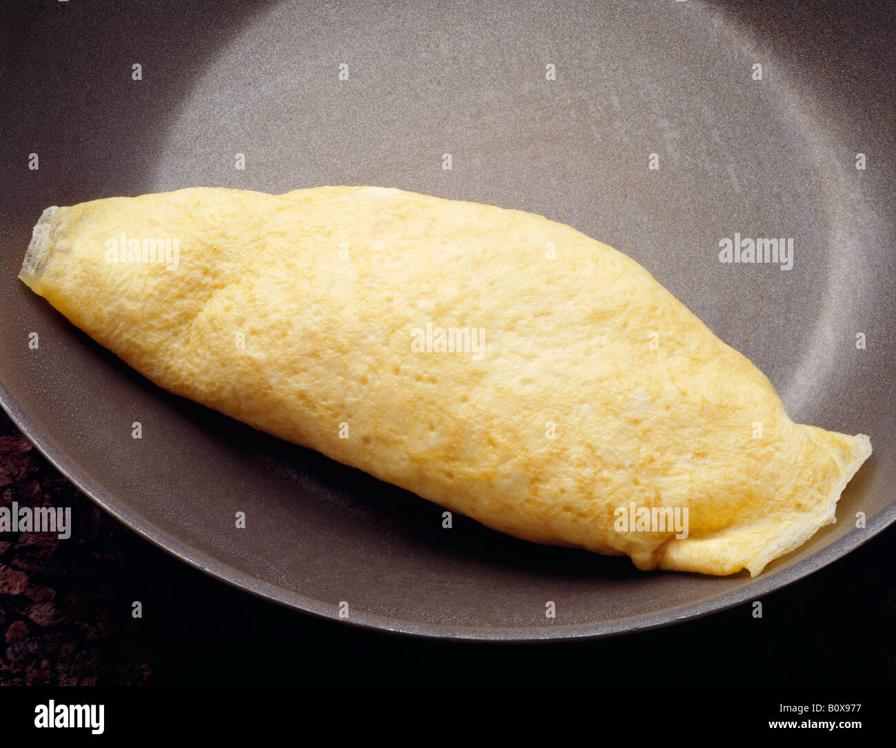 Japanese omelet pan hi-res stock photography and images - Alamy