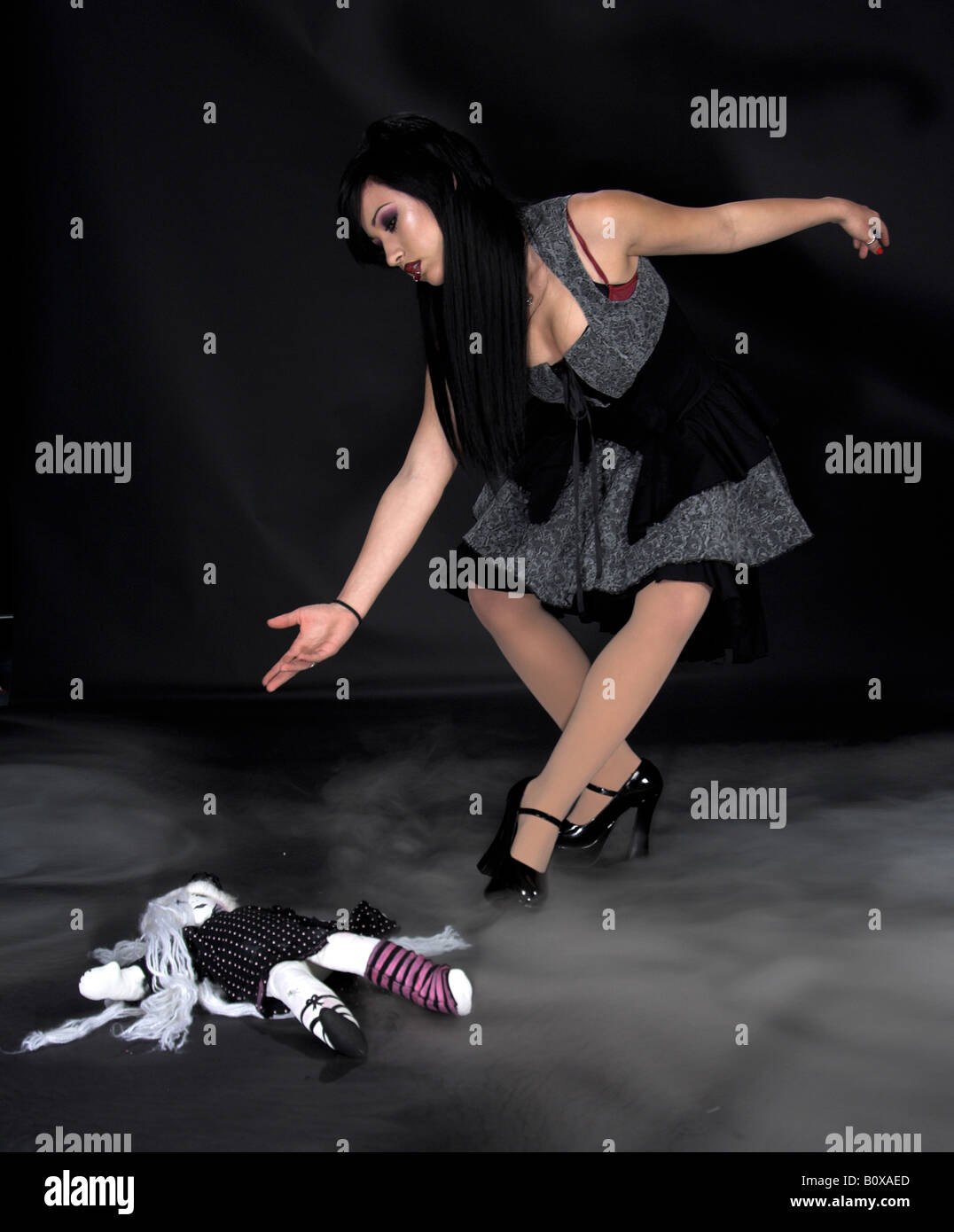 Victorian Gothic Woman, beautiful raven haired gothic Vampire girl in a ...