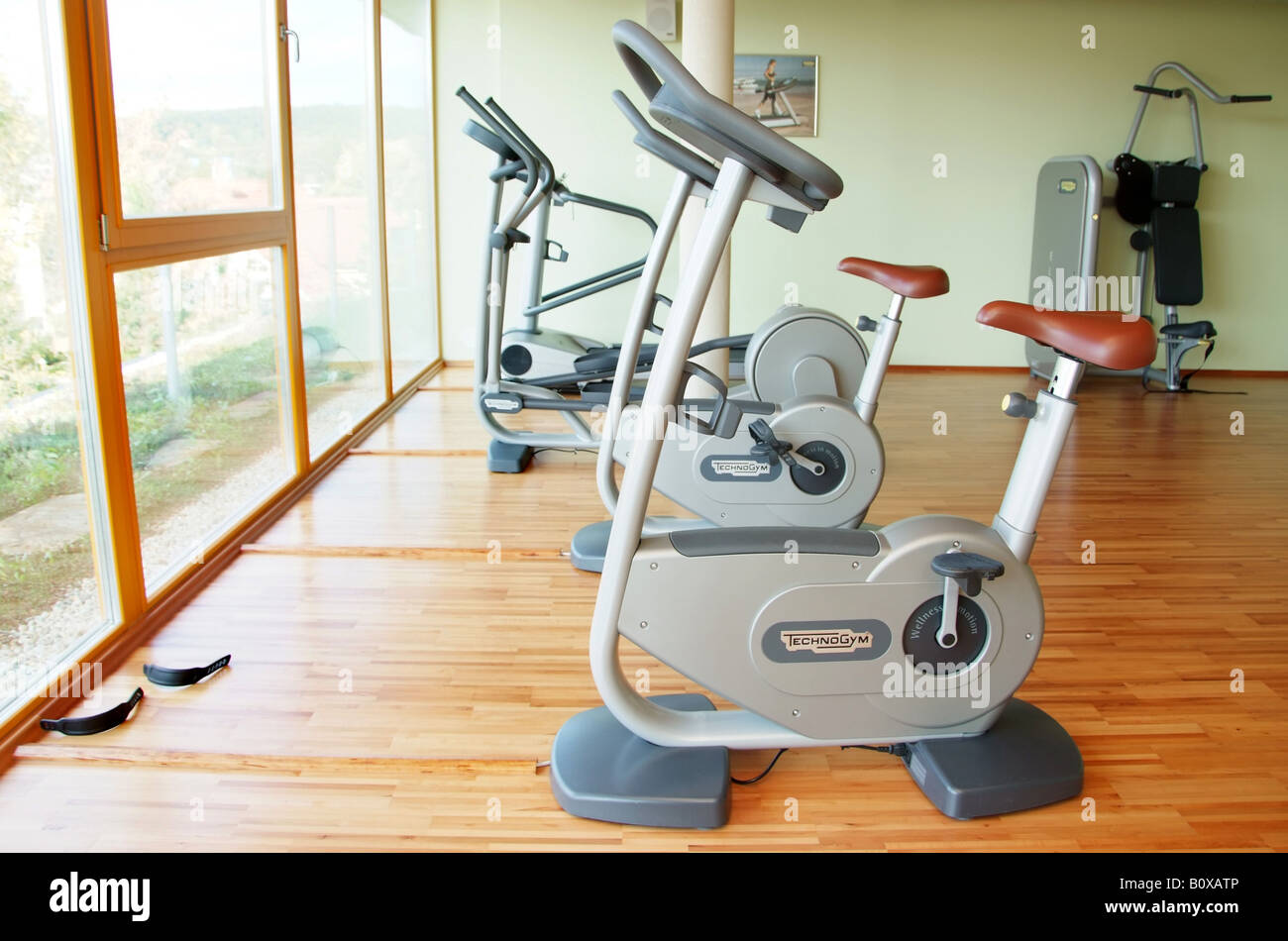 Room room machines hi-res stock photography and images - Alamy