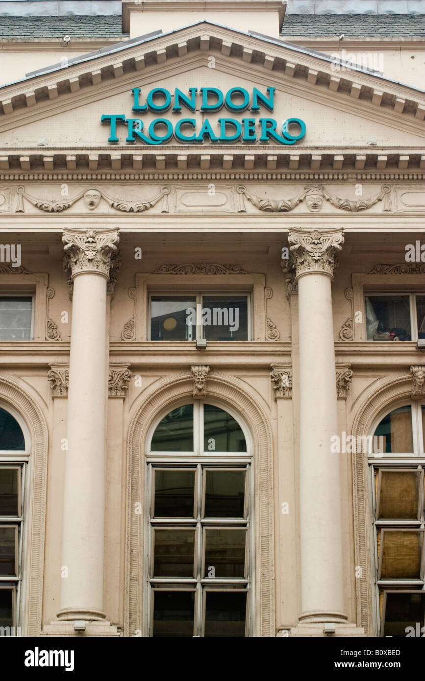 London trocadero hi-res stock photography and images - Alamy