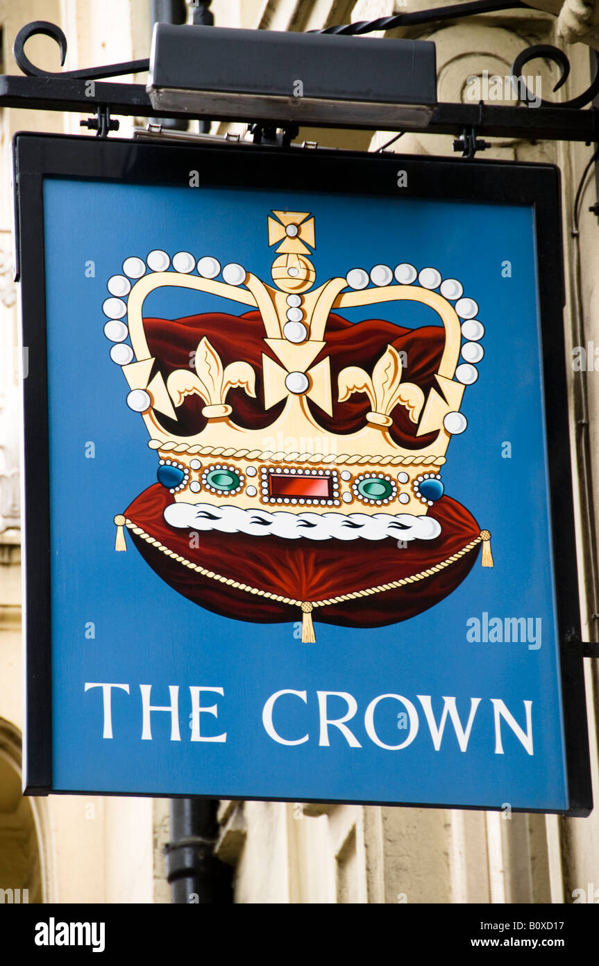 Pub sign signage london hi-res stock photography and images - Alamy