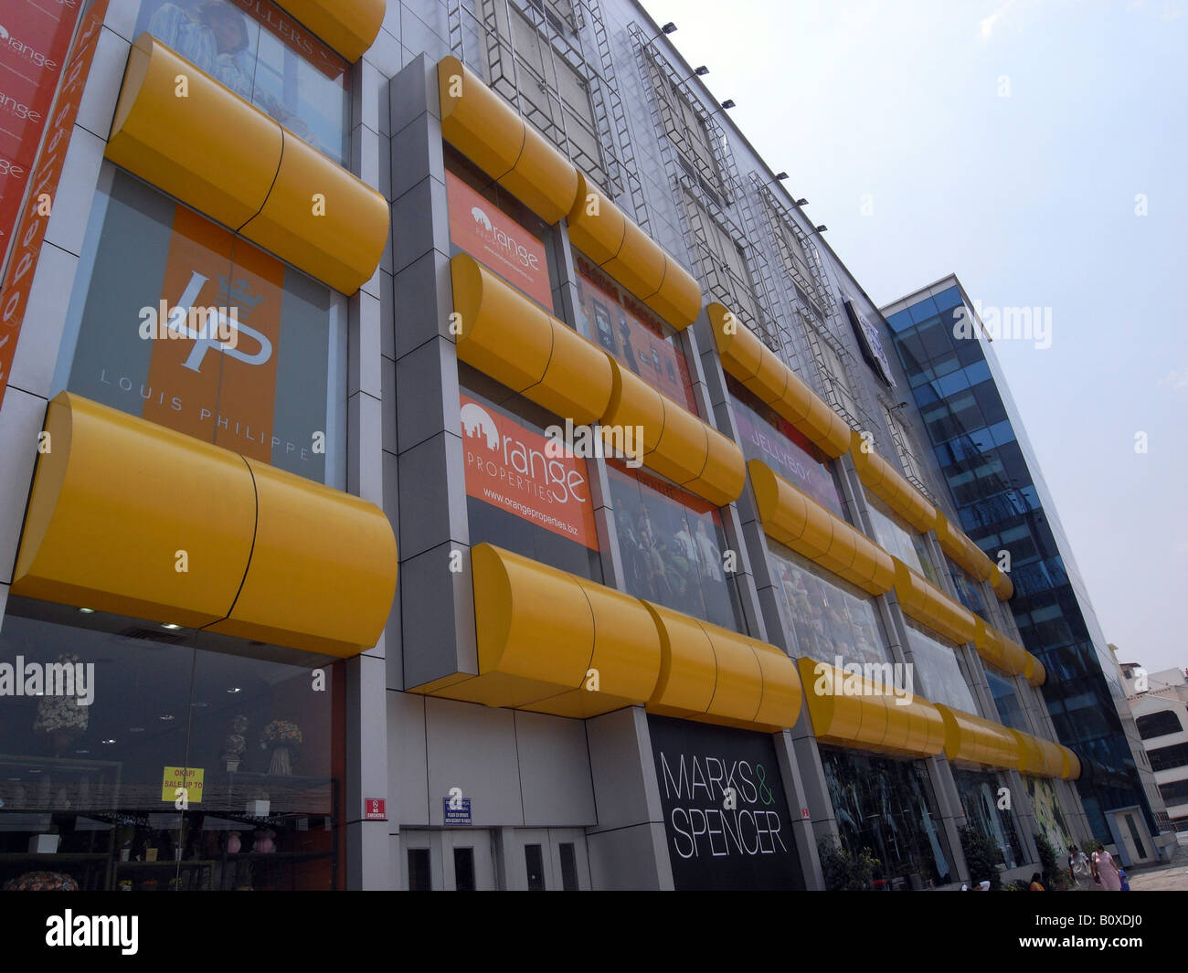 Department Store. Bangalore. India Stock Photo - Alamy