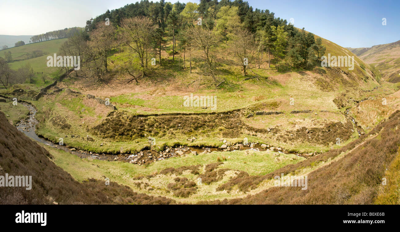 grindsbrook view from the pennine way long distance footpath edale the ...