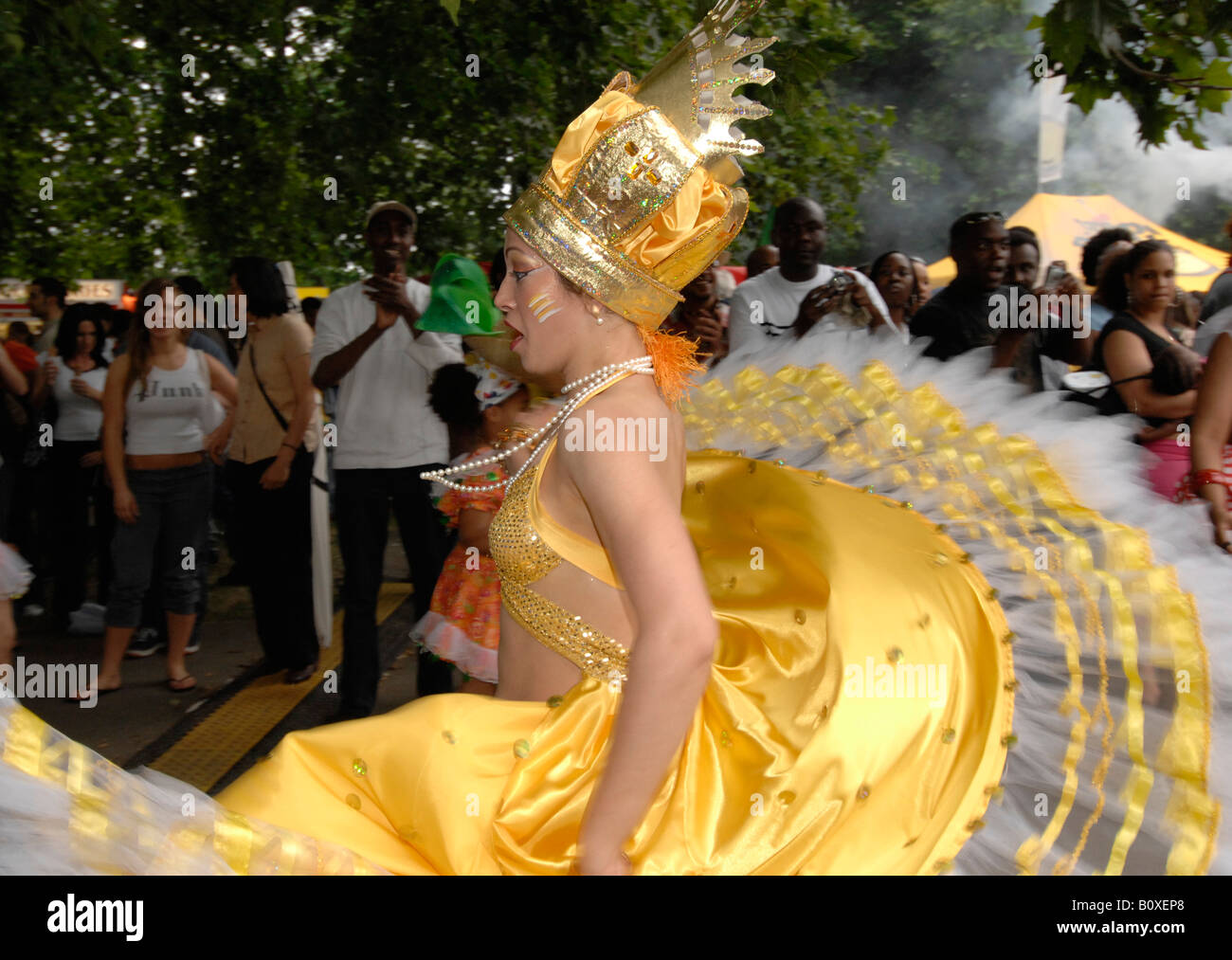 Afro cuban woman in costume hi-res stock photography and images - Alamy