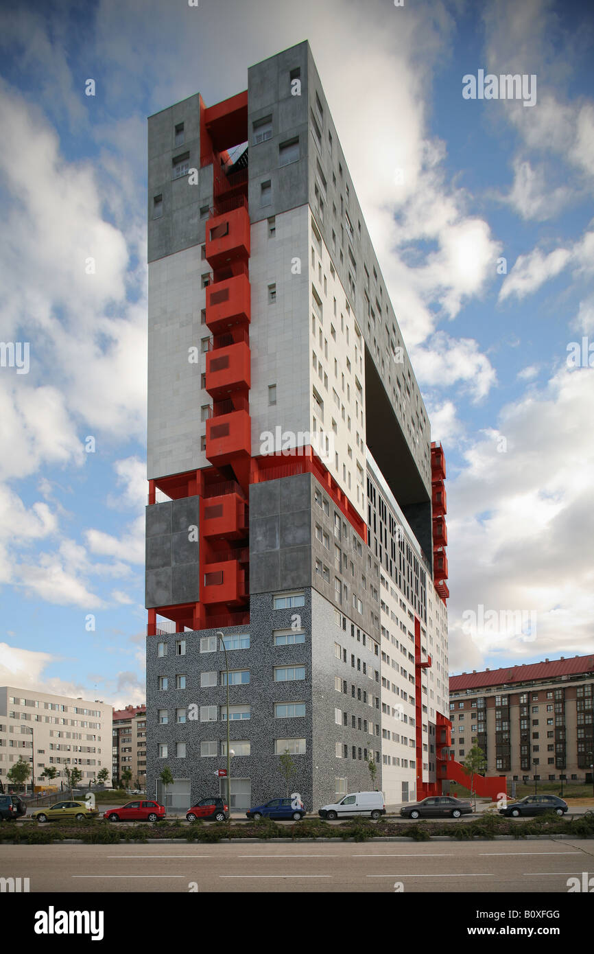 Residential building in Madrid by MVRDV in collaboration with Blanca ...