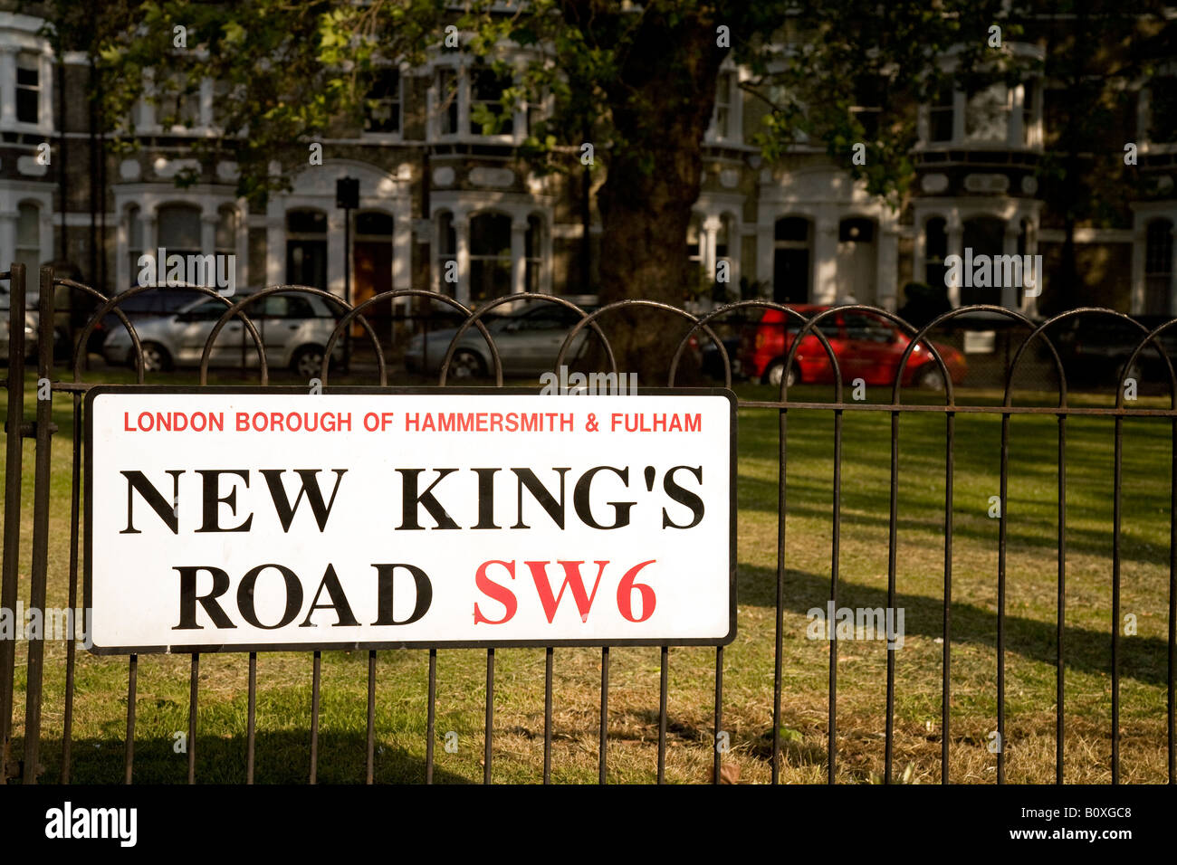 New King’s Road Sign, London Stock Photo - Alamy