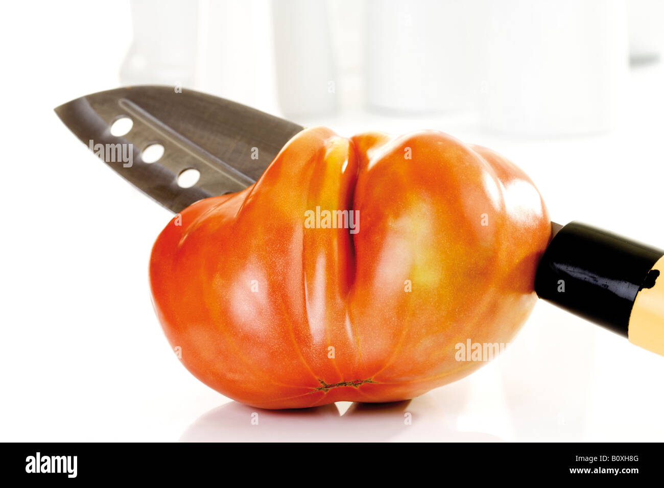 Oxheart tomato hi-res stock photography and images - Alamy