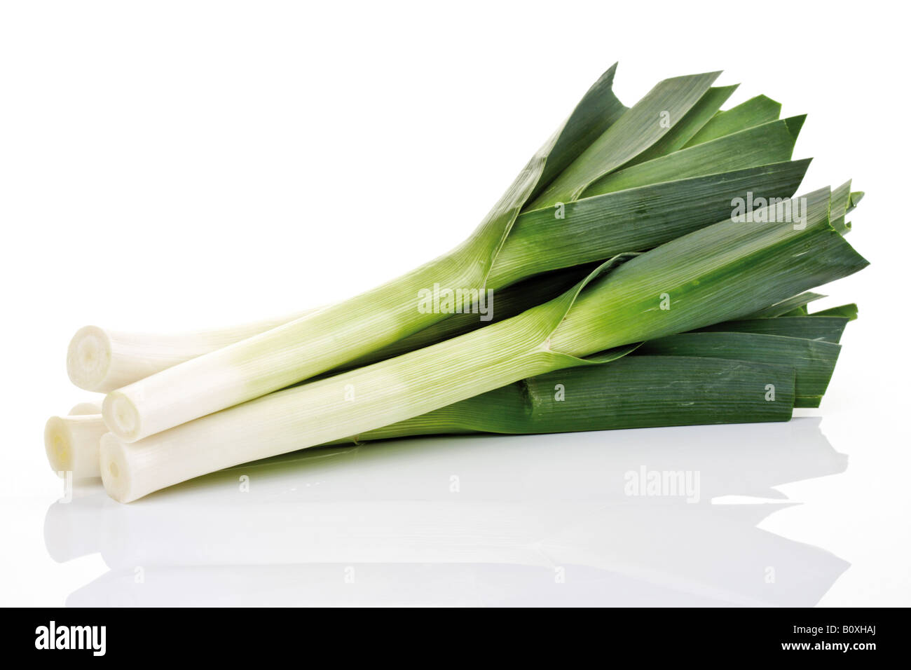 Uncooked leeks hi-res stock photography and images - Alamy