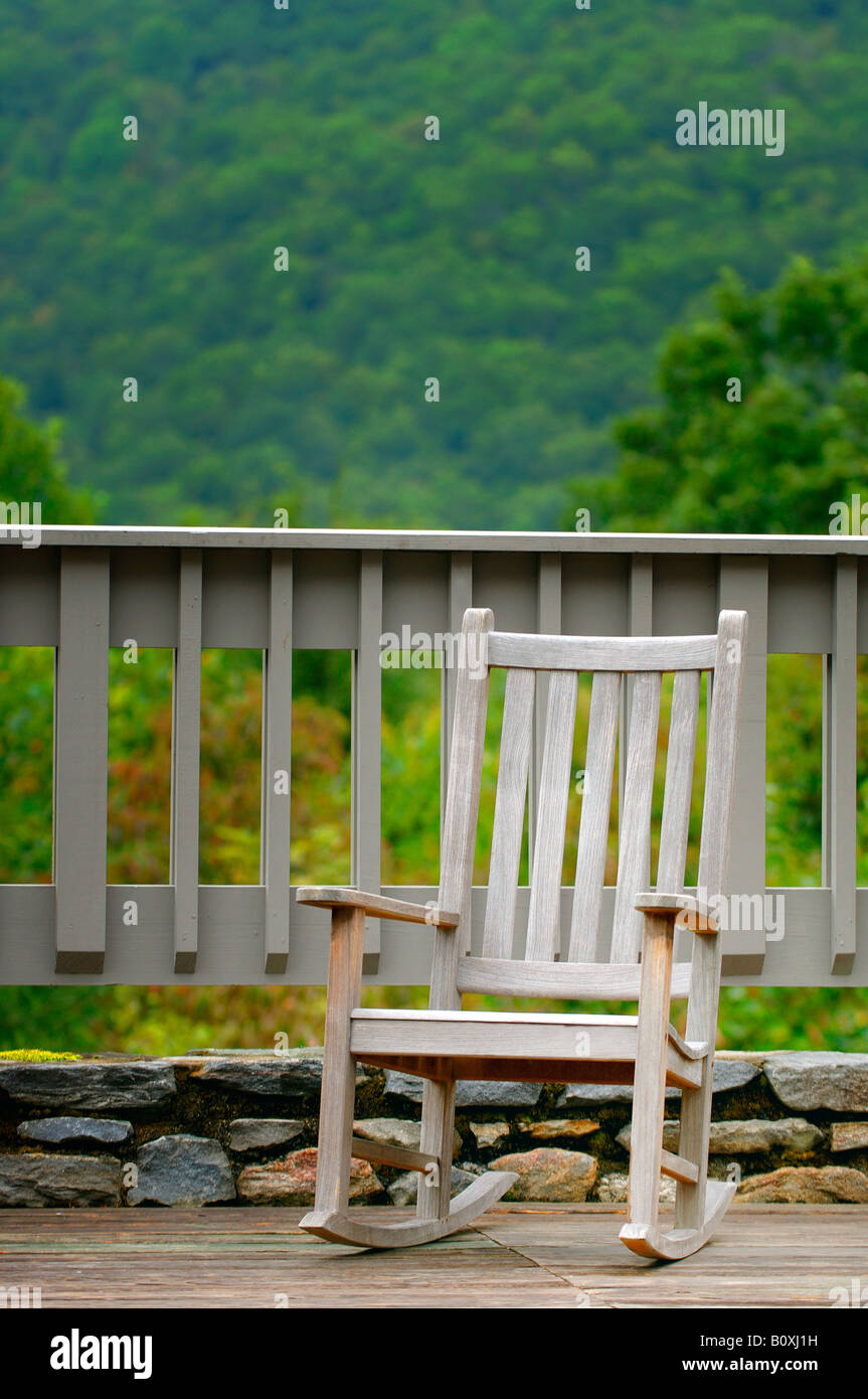 Rocking chair on porch old hi-res stock photography and images - Alamy