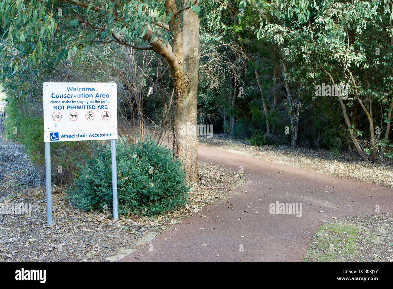 Conservation area sign hi-res stock photography and images - Alamy