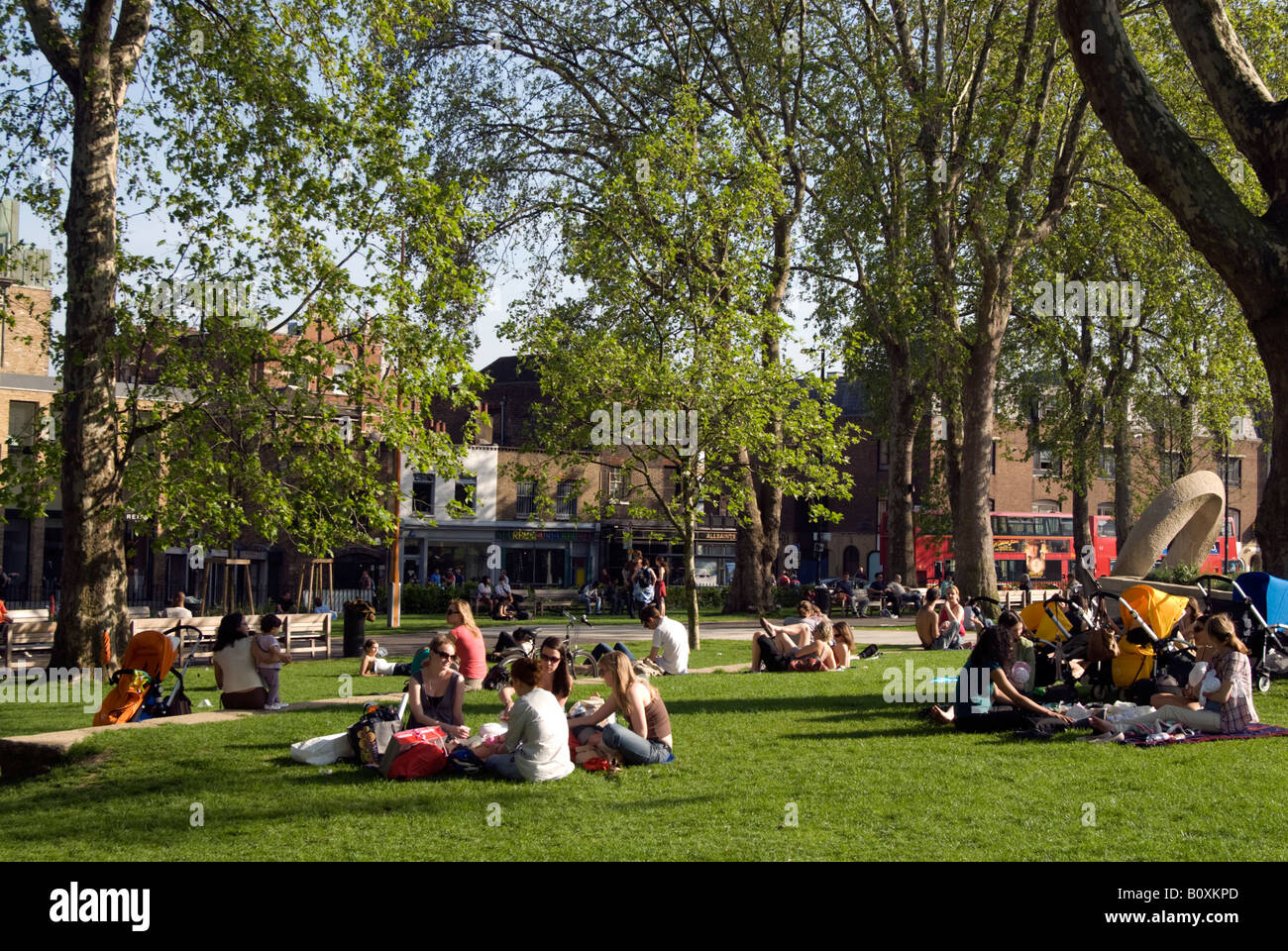 Islington green hi-res stock photography and images - Alamy
