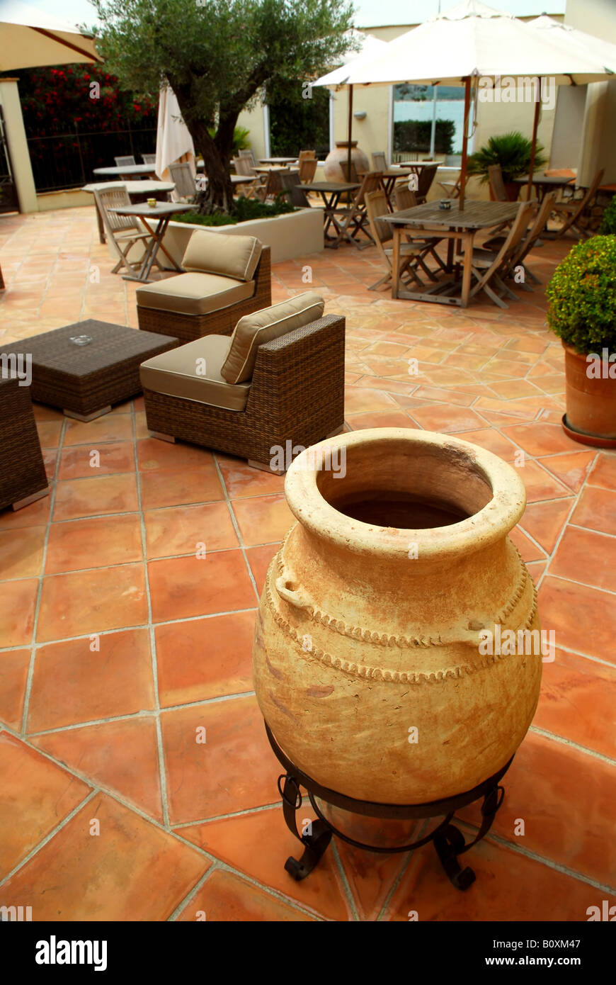Patio of mediterranean villa in French Riviera Stock Photo - Alamy