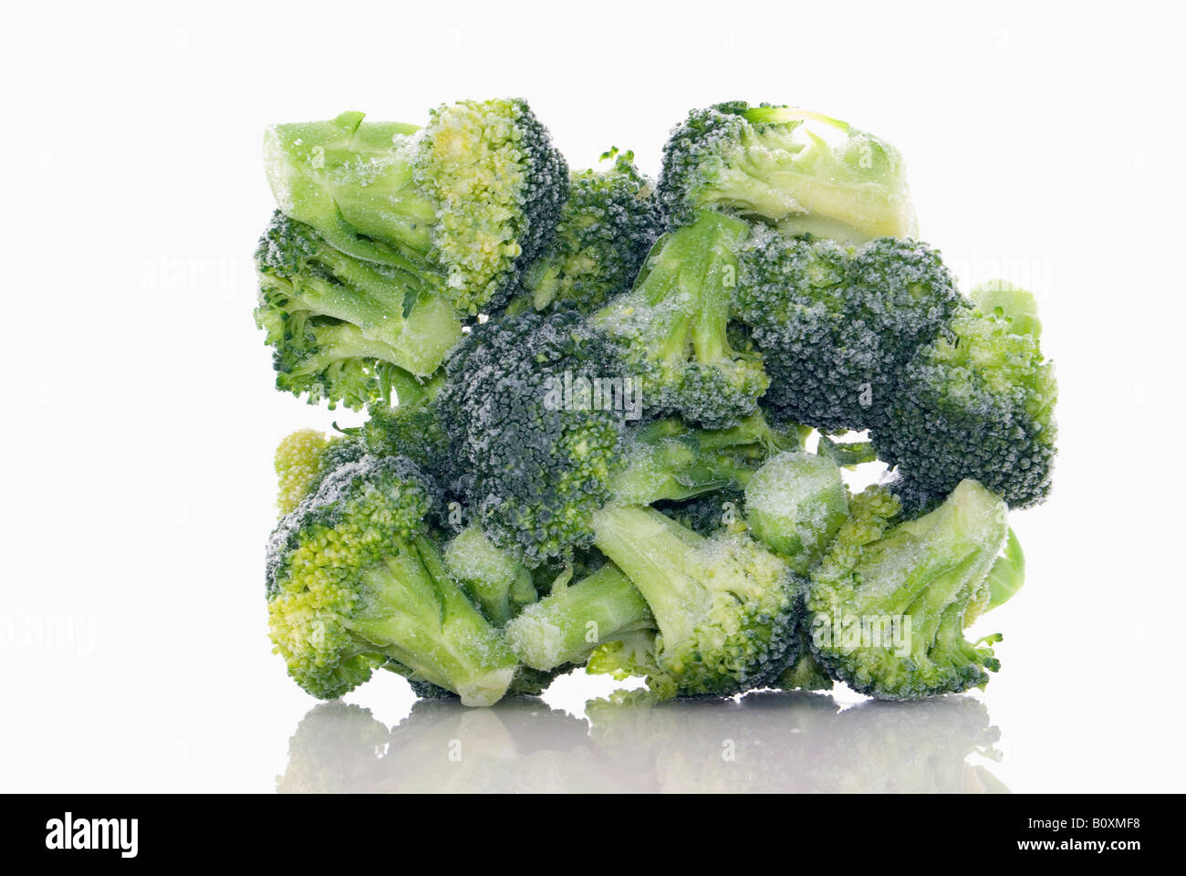 Frozen food cut out hi-res stock photography and images - Alamy