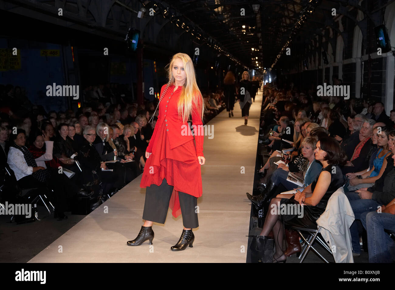 ID Dunedin Fashion Show Historic Railway Station Dunedin South Island ...