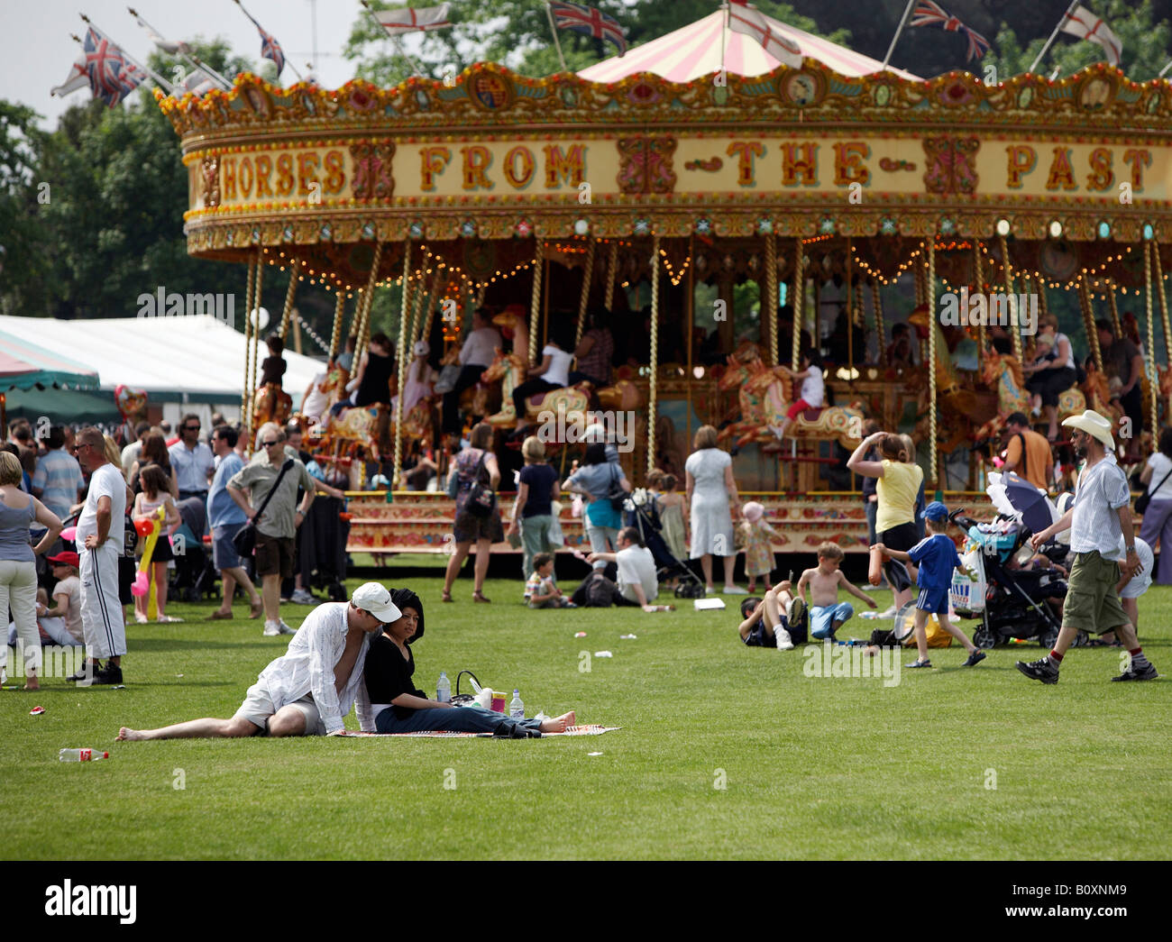 Lovers at Richmond May Fair Stock Photo - Alamy