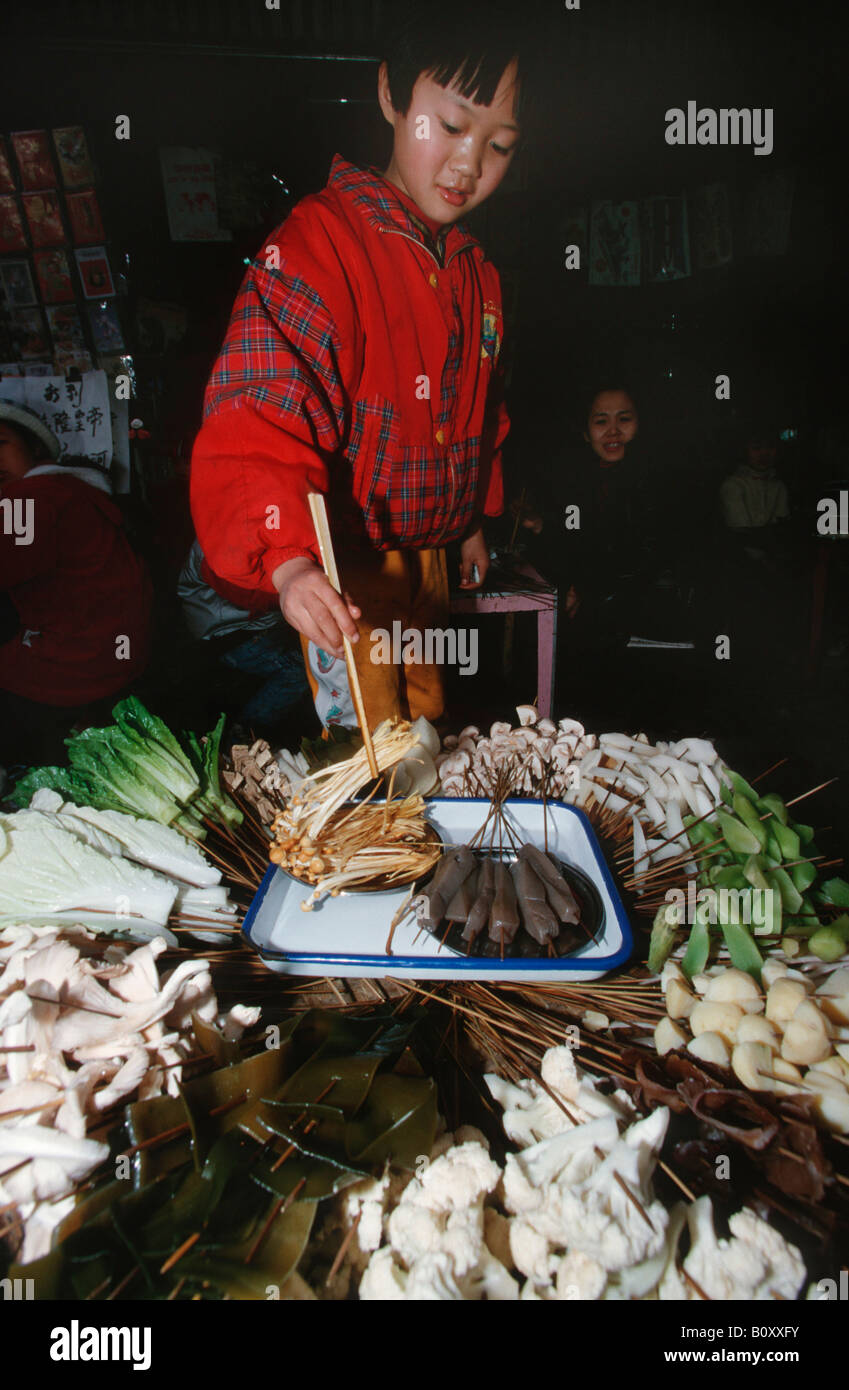 veg stall in Chengdu market, China, Sichuan Stock Photo - Alamy