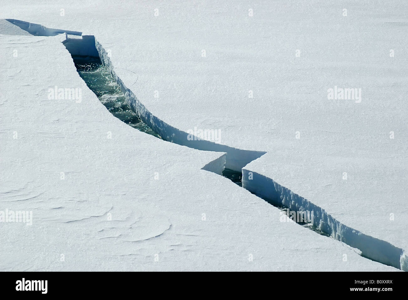 Widening thin ice crack in Antarctica, Antarctica, Suedpolarmeer Stock ...