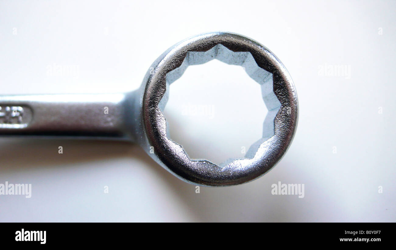 Box and wrench hi-res stock photography and images - Alamy