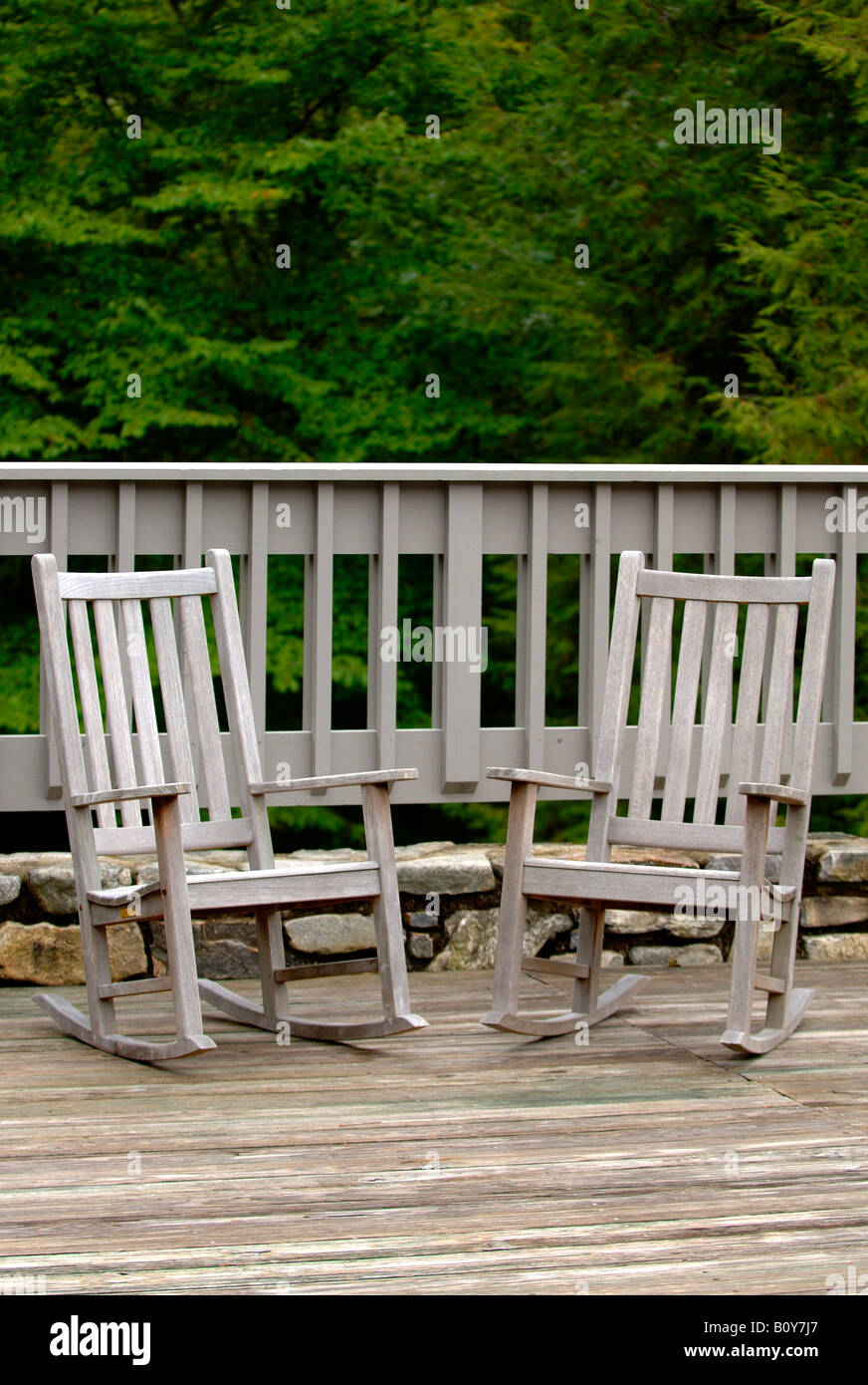 Deck hi-res stock photography and images - Alamy