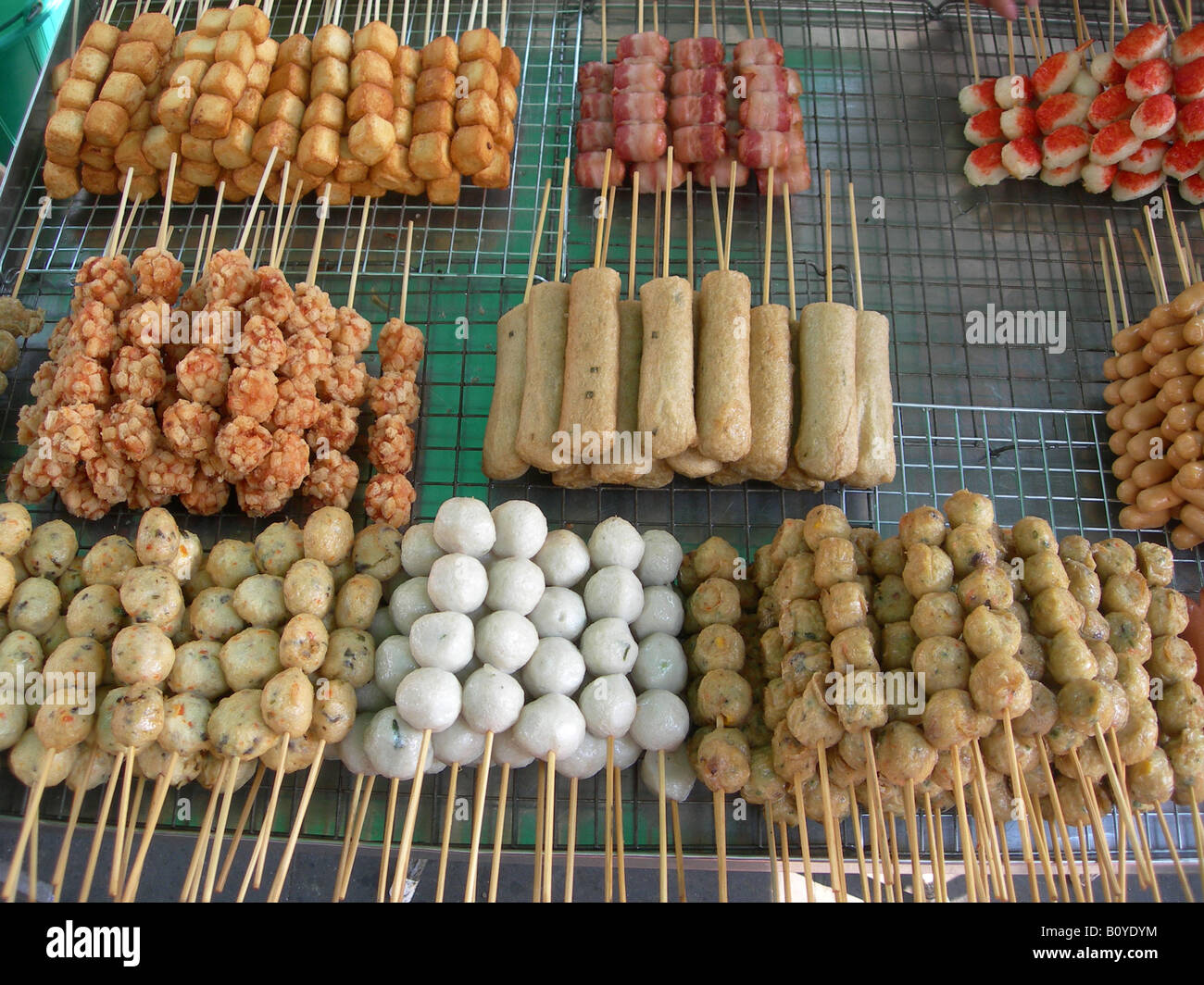 Thai food grill sticks hi-res stock photography and images - Alamy
