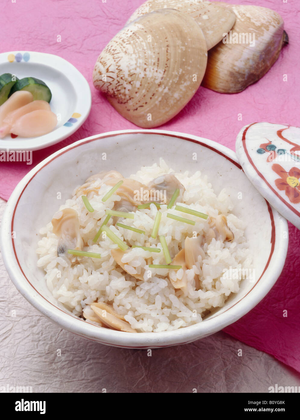 Steamed rice with clams Stock Photo - Alamy