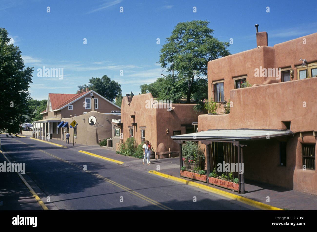 Santa fe plaza historic adobe architecture hi-res stock photography and ...