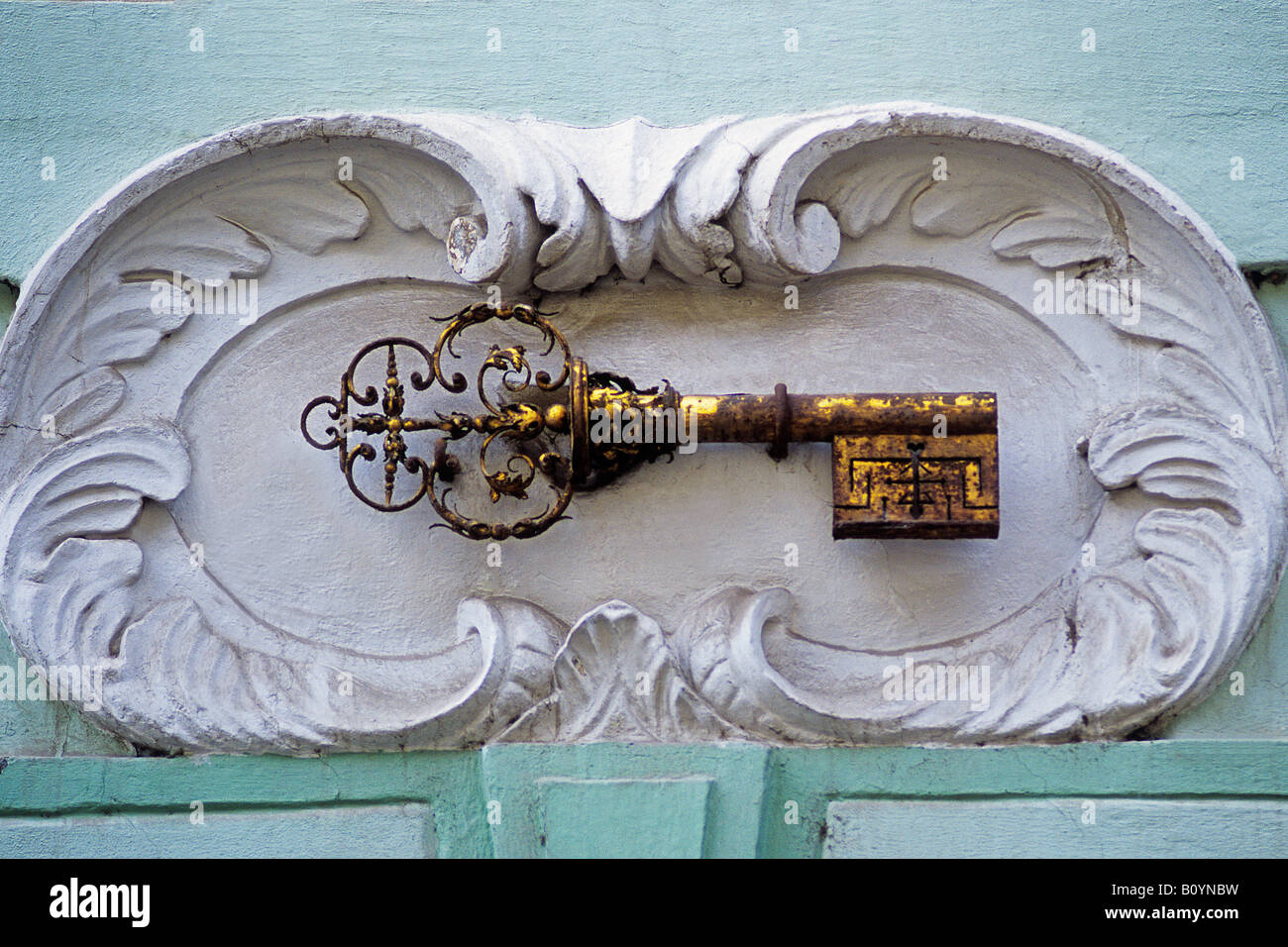 Houseatthegoldenkey hi-res stock photography and images - Alamy