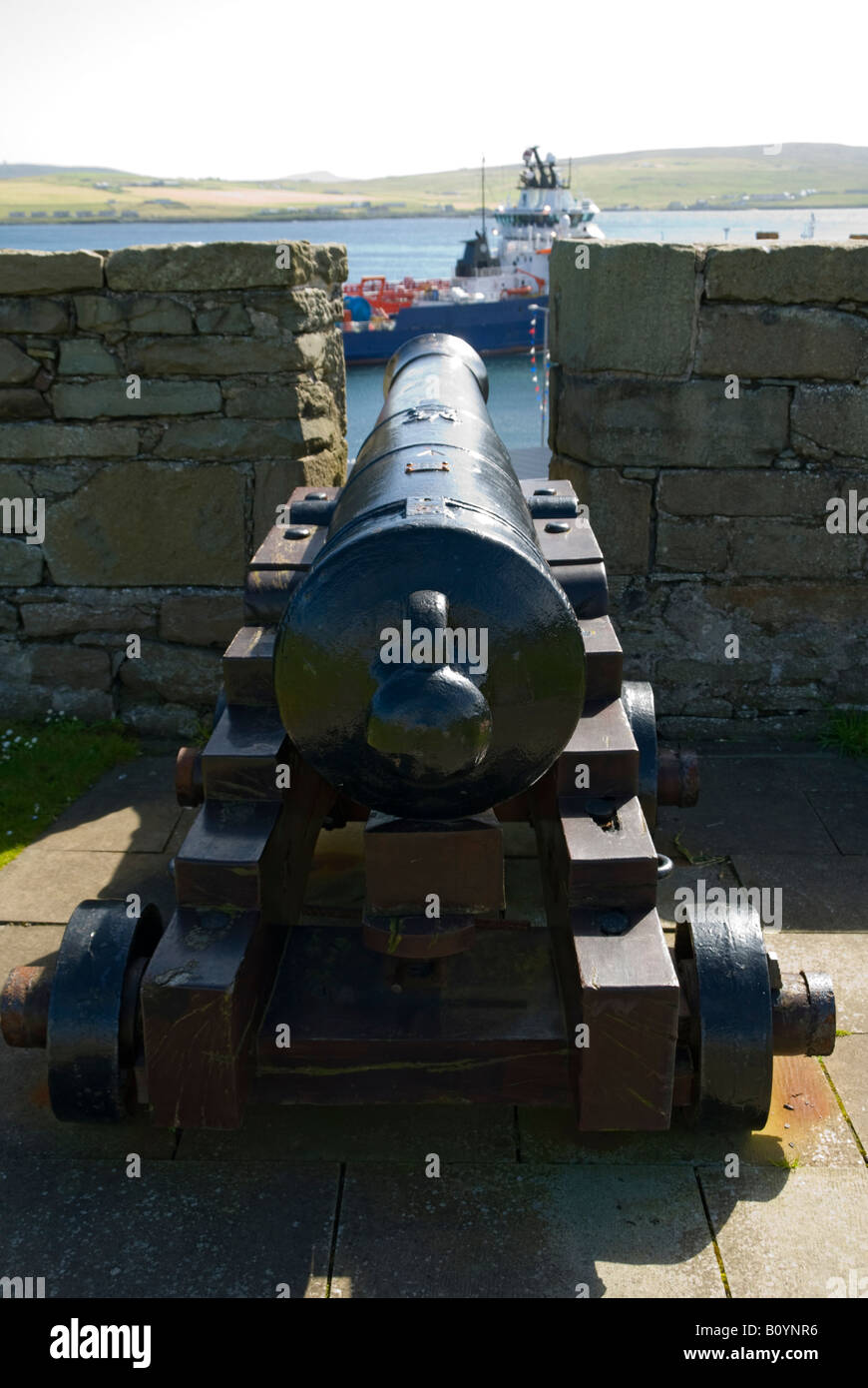Ancient cannon at Fort Charlotte, Lerwick, Shetland Islands, Scotland ...