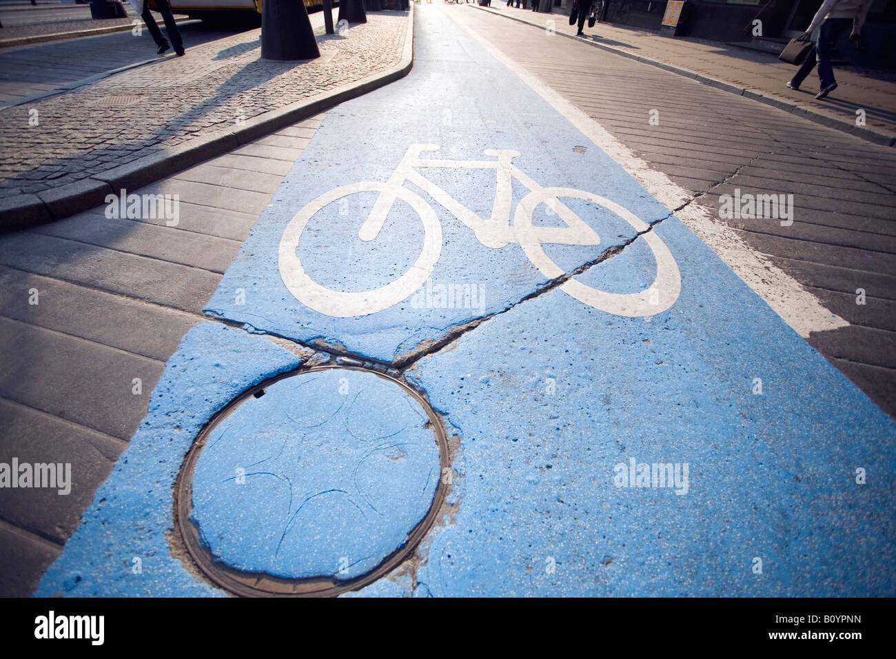 Bicycle sign on road Stock Photo - Alamy