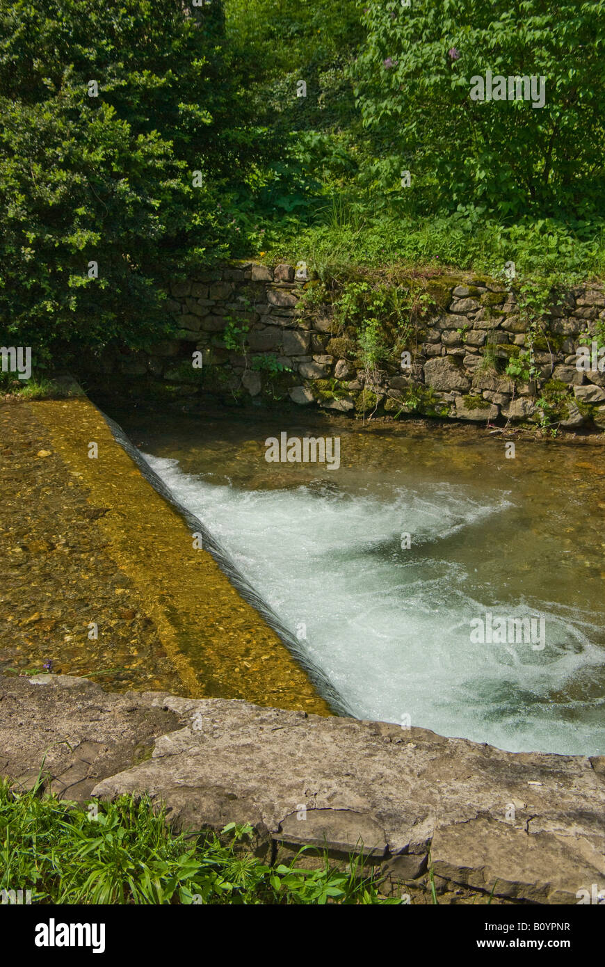 Cascade river hi-res stock photography and images - Alamy
