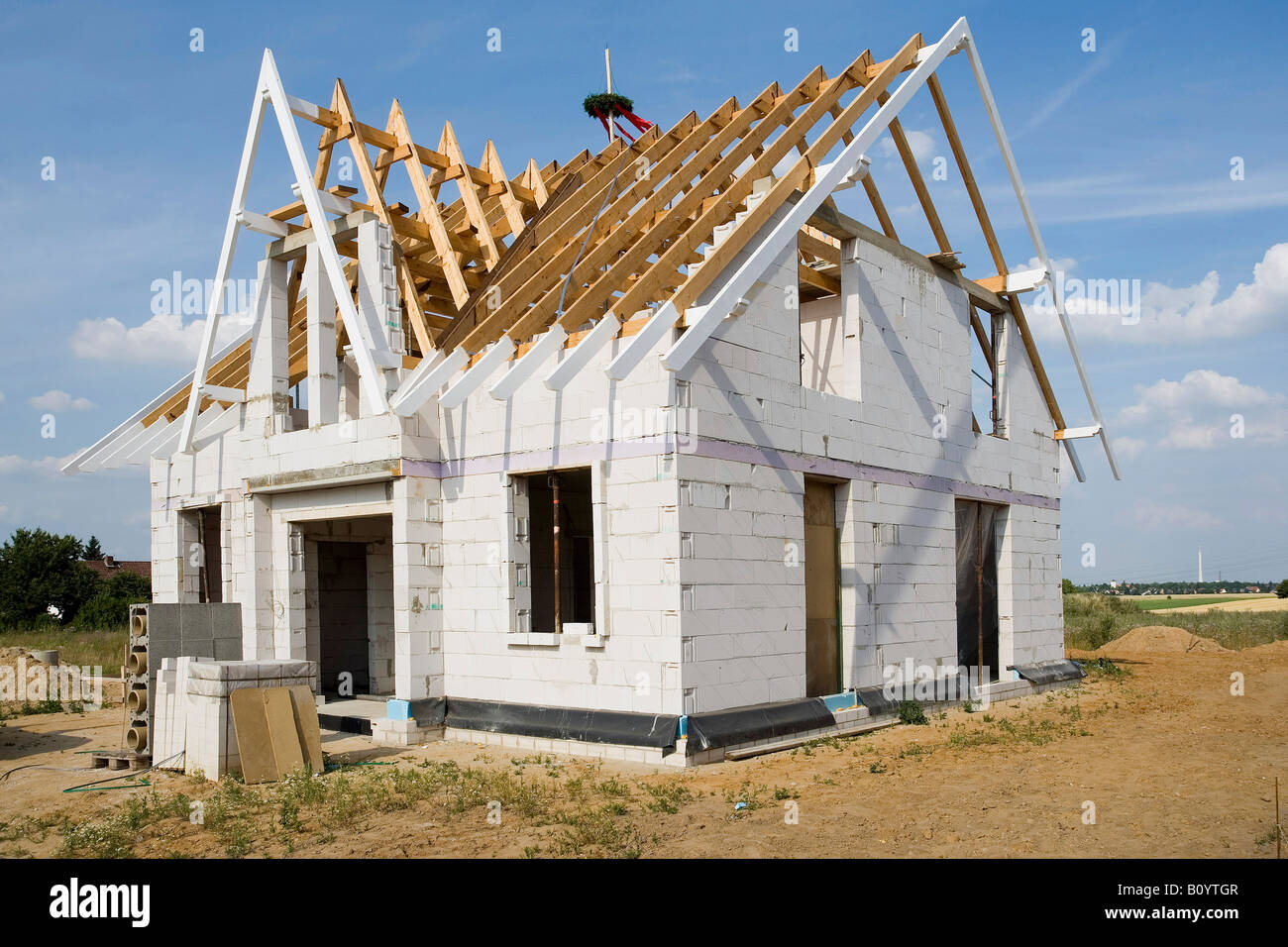 Home under construction Stock Photo - Alamy