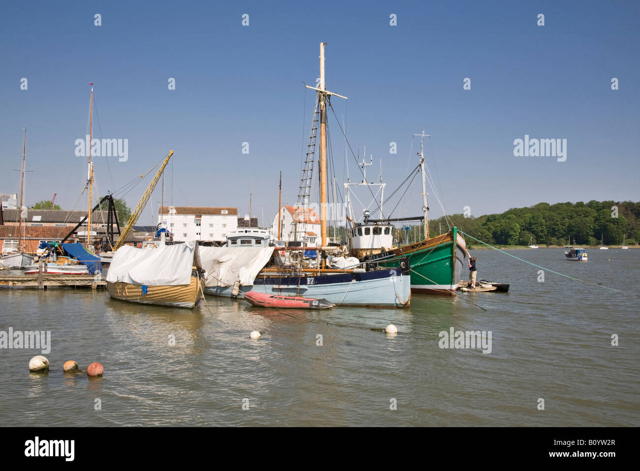 Woodbridge suffolk river debden hi-res stock photography and images - Alamy