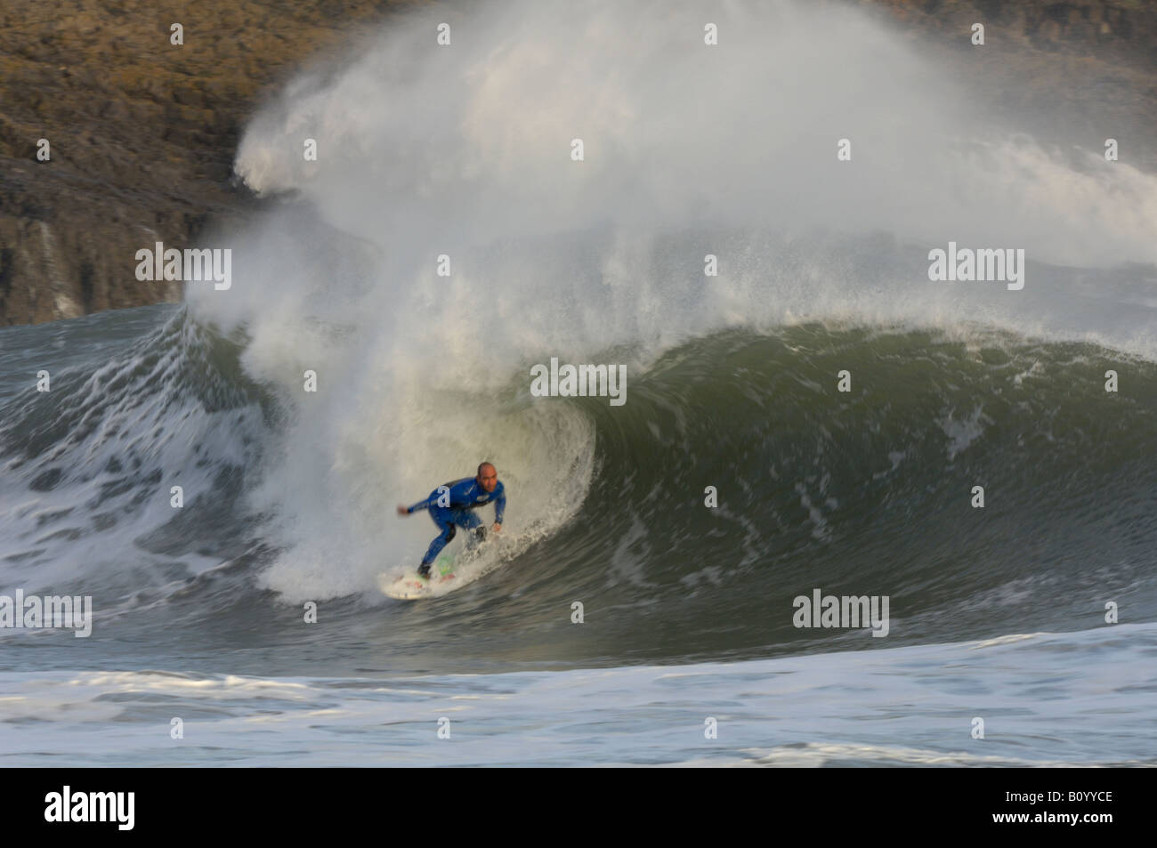 South coast surfing uk hi-res stock photography and images - Alamy
