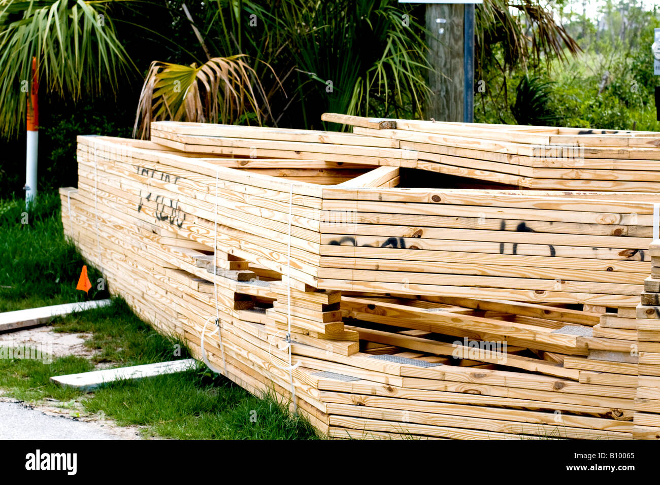 Pile of wooden beams at a housing construction site in Florida Stock ...